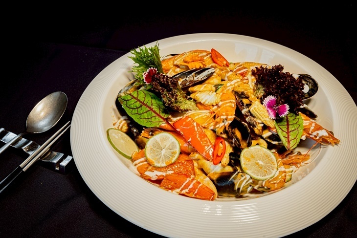 承億酒店(BAR KAO 泰式餐酒館)超值優惠方案| Gomaji 懂生活的好麻吉